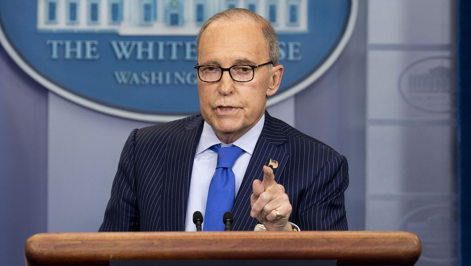 Top White House Economic Adviser Says Minimum Wage Is a “Terrible Idea ...