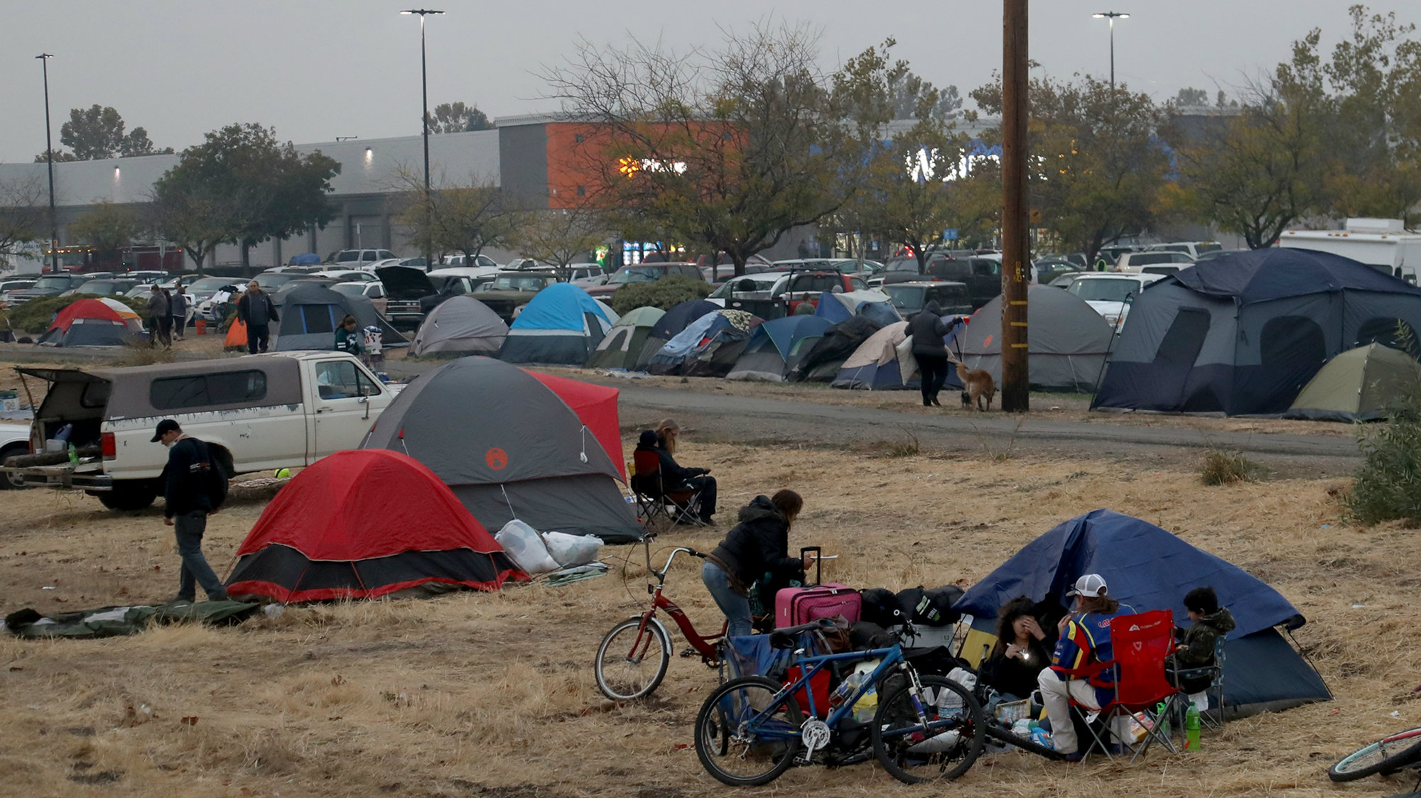 Northern California’s Homeless Can’t Escape Wildfire Smoke – Mother Jones
