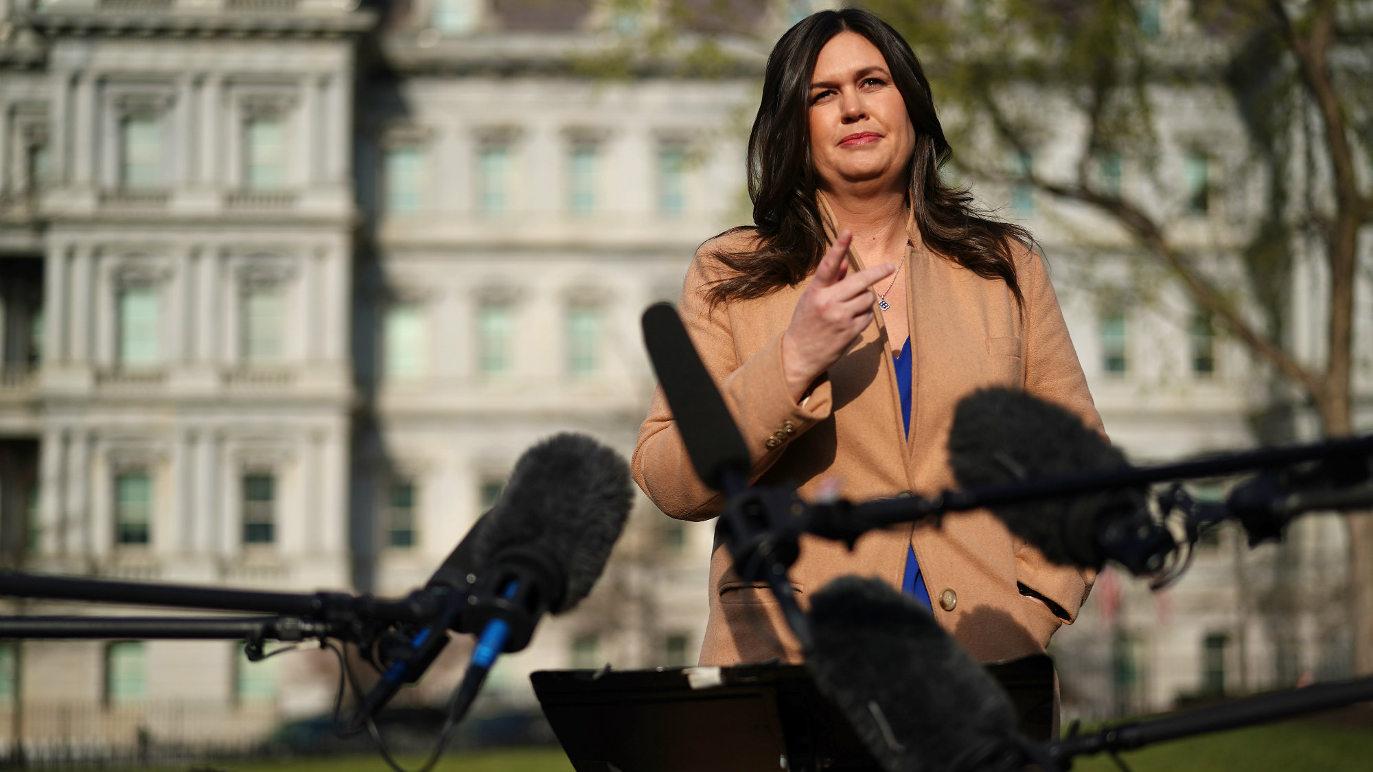 Sarah Sanders Admitted to the Special Counsel That She Lied About Comey ...