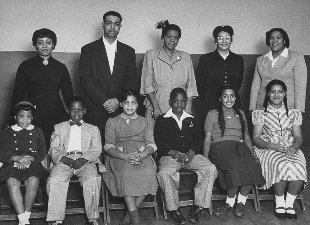 These Are Photos From the Brown v. Board Era, But Don’t Pretend School ...