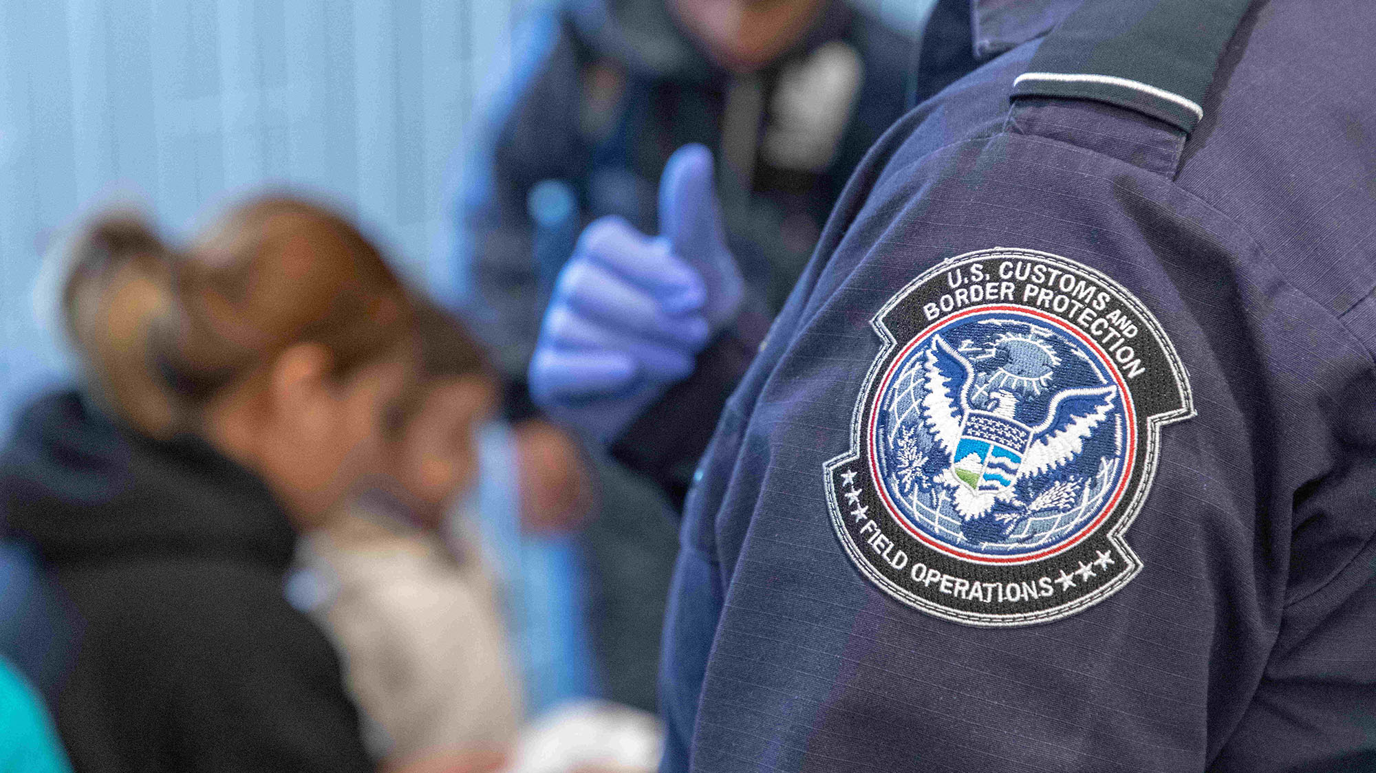 A Border Patrol Agent Reveals What It’s Really Like to Guard Migrant ...