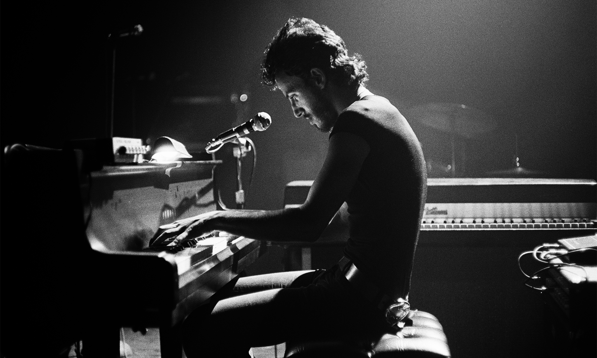 A 45-Year-Old Photo of Bruce Springsteen Just Changed One Man’s Life ...