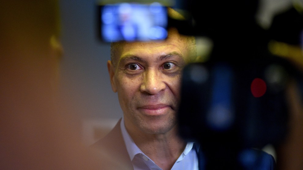 Deval Patrick’s Campaign Comes to an End – Mother Jones