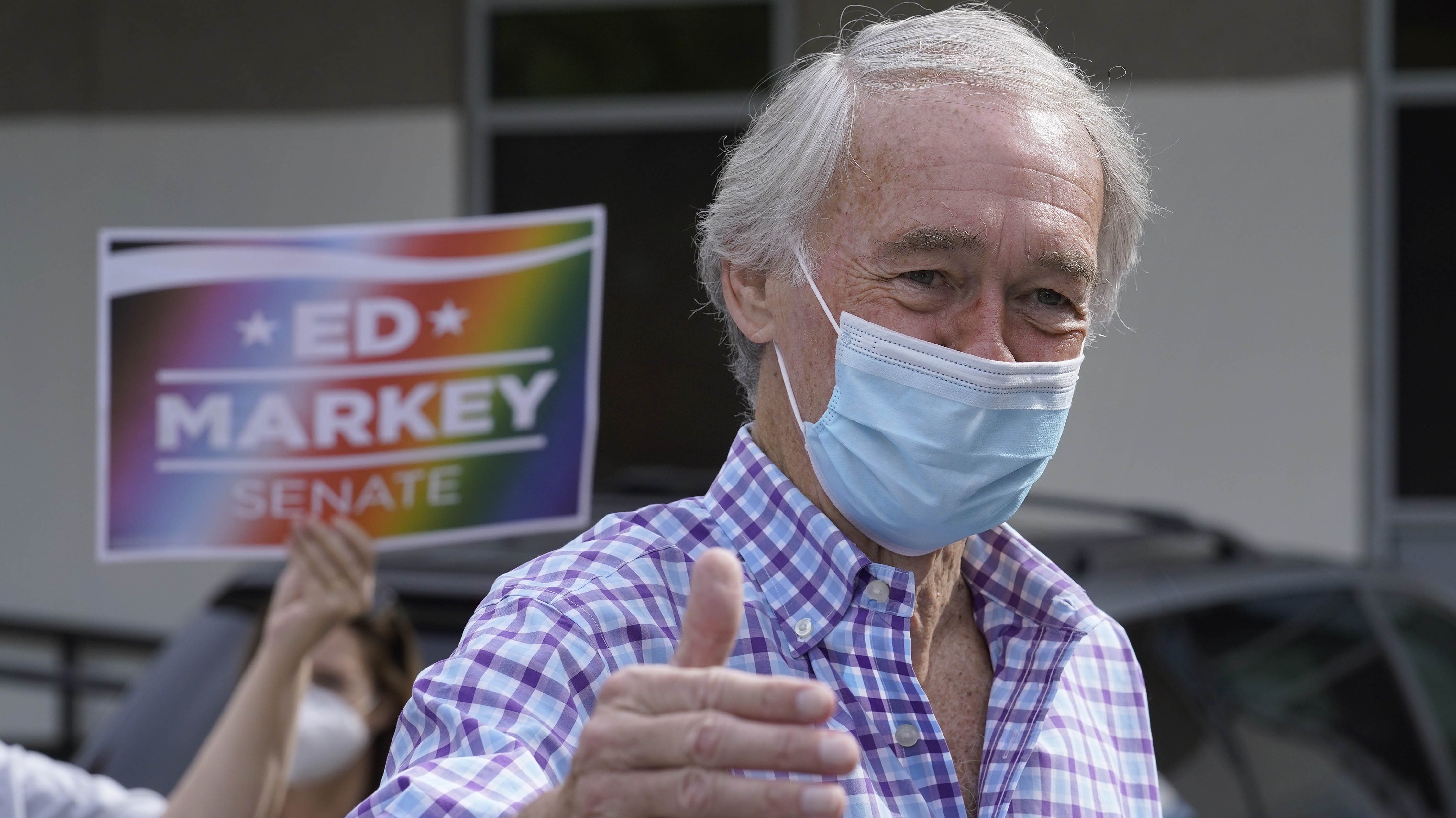 Ed Markey Beats Joe Kennedy to Keep His Senate Seat – Mother Jones