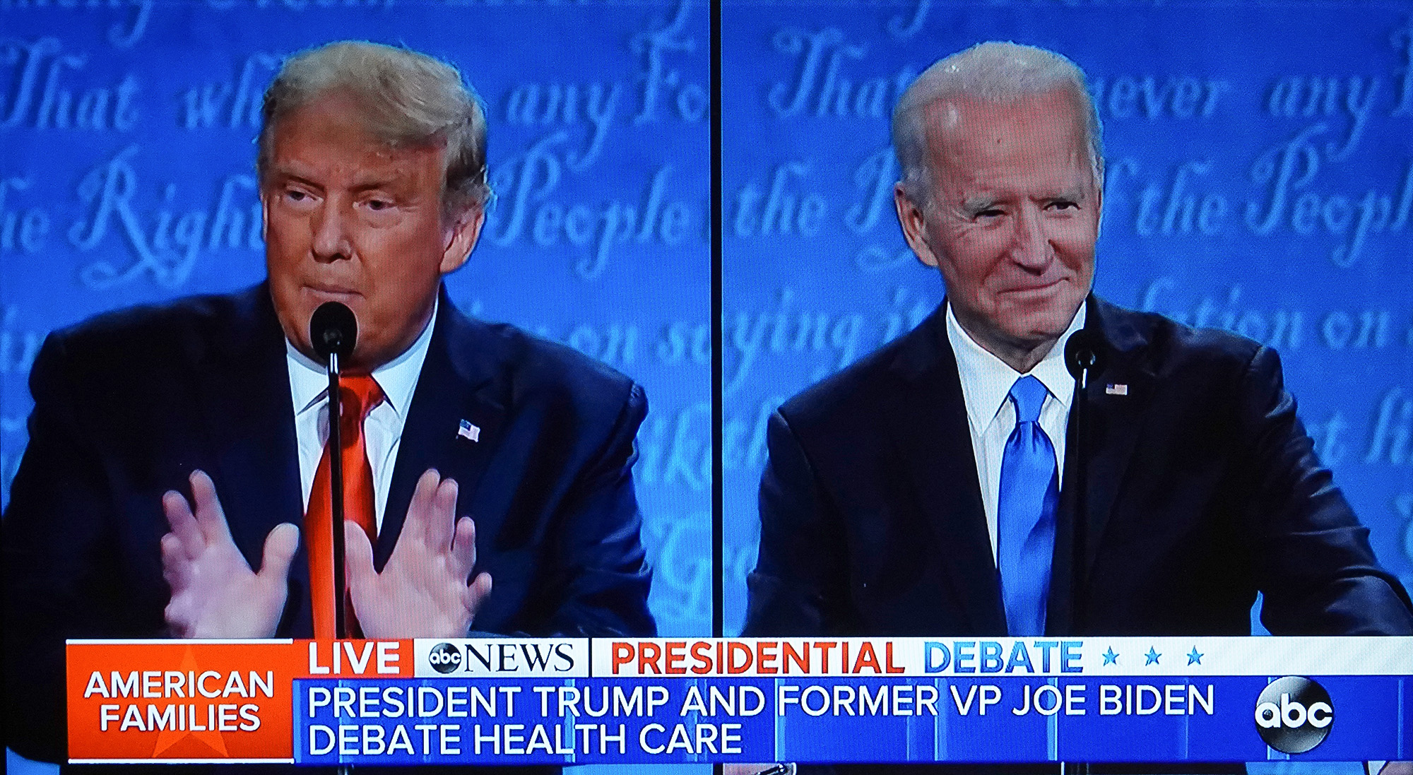 Liveblogging the Final Presidential Debate – Mother Jones