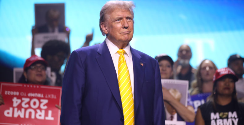 America’s Top 100 Donors Heavily Favor Trump and the Republicans ...