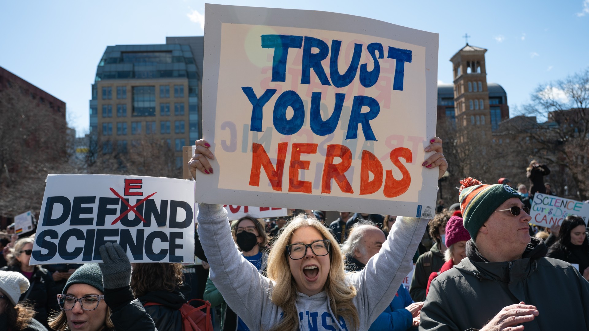 Thousands “Stand Up for Science” Across the Country – Mother Jones