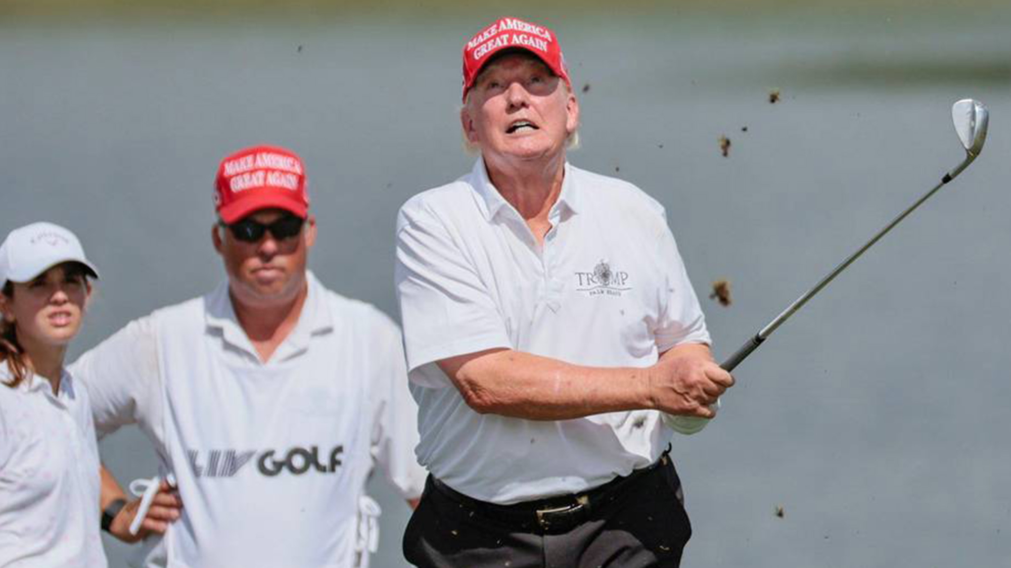 While Washington, DC, Burns, Trump Golfs – Mother Jones