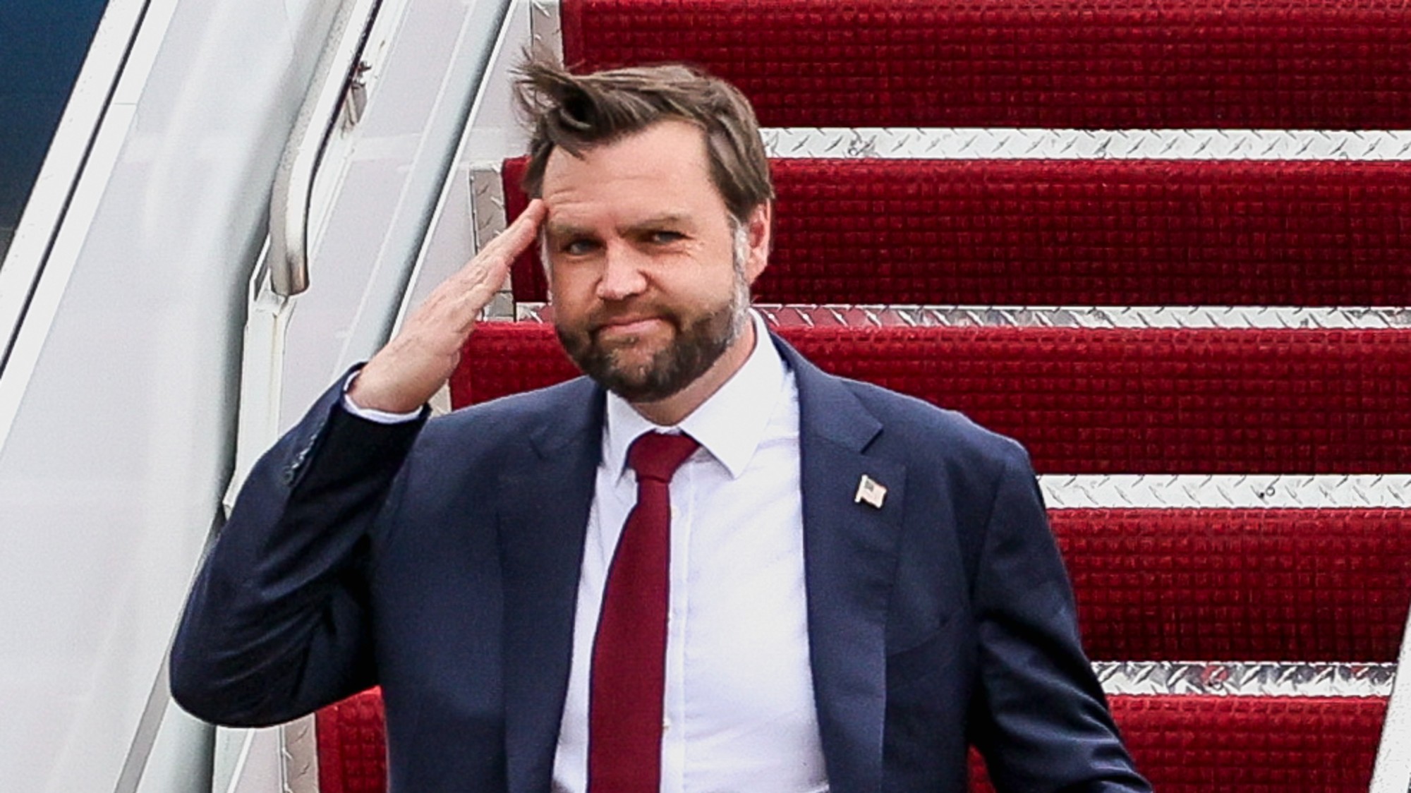 JD Vance Jokes About Killing Civilians as Kimmel Gets Yanked Off Air – Mother Jones