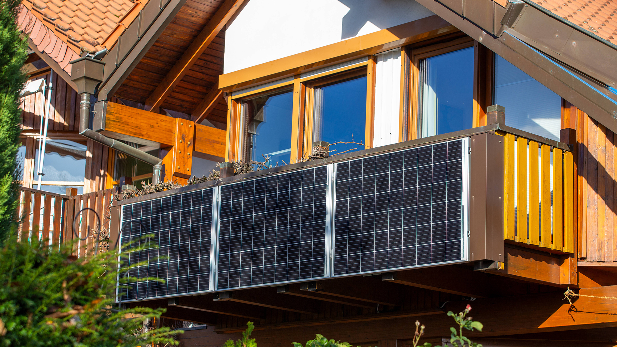 New Hampshire and Vermont Could be Next to Introduce “Balcony Solar ...
